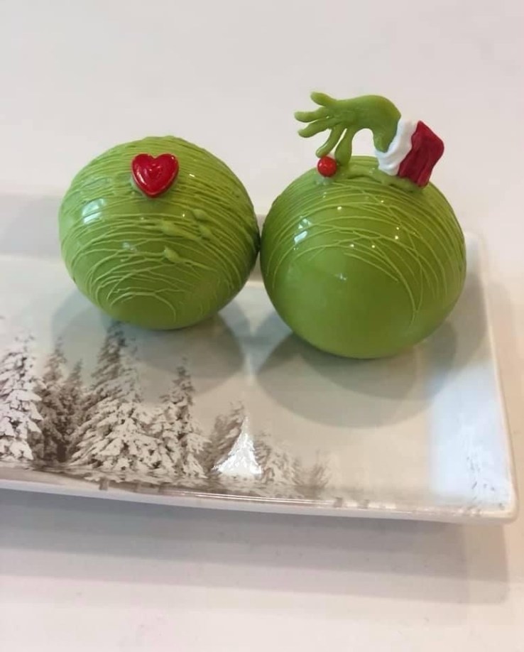 25 Super Cute Pictures Of Christmas Hot Cocoa Bombs To Inspire You ...